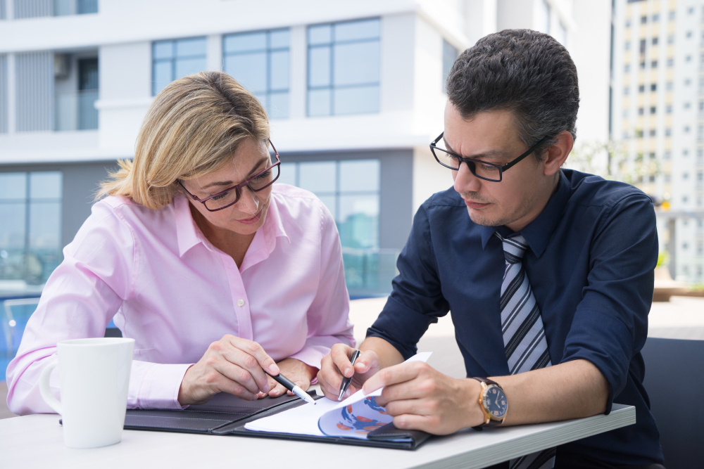 Leveraging Predictive Analytics to Outpace Market Trends & Drive ...
